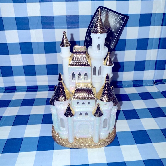 Bath & Body Works | Party Supplies | Disney Castle Plug In | Poshmark